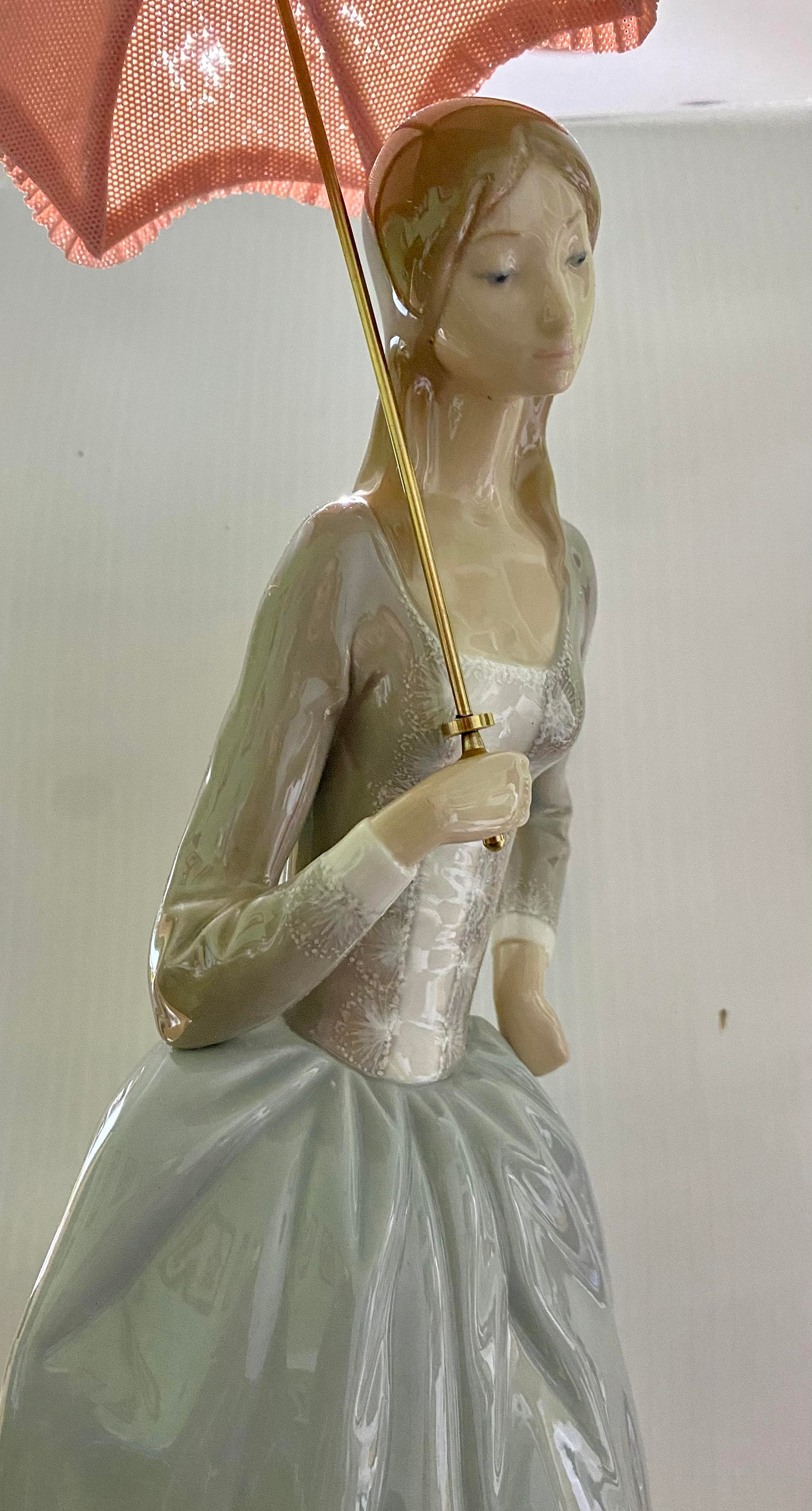 Lladro Lady With Umbrella Porcelain Retired Figurine 1972-1981 by ...