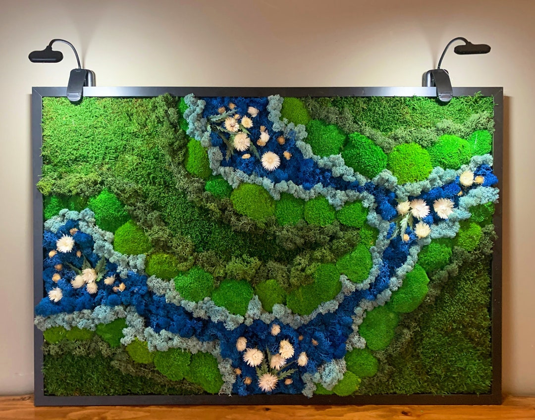 Preserved Moss Wall Art, LED Lighted Flowered Moss Wall Hanging, Led ...