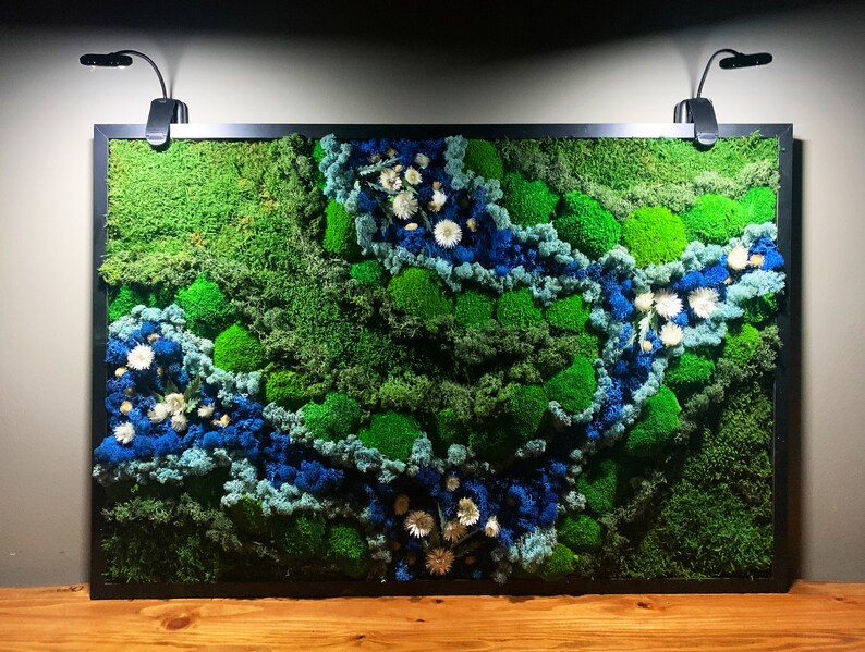 Preserved Moss Wall Art, LED Lighted Flowered Moss Wall Hanging, Led ...