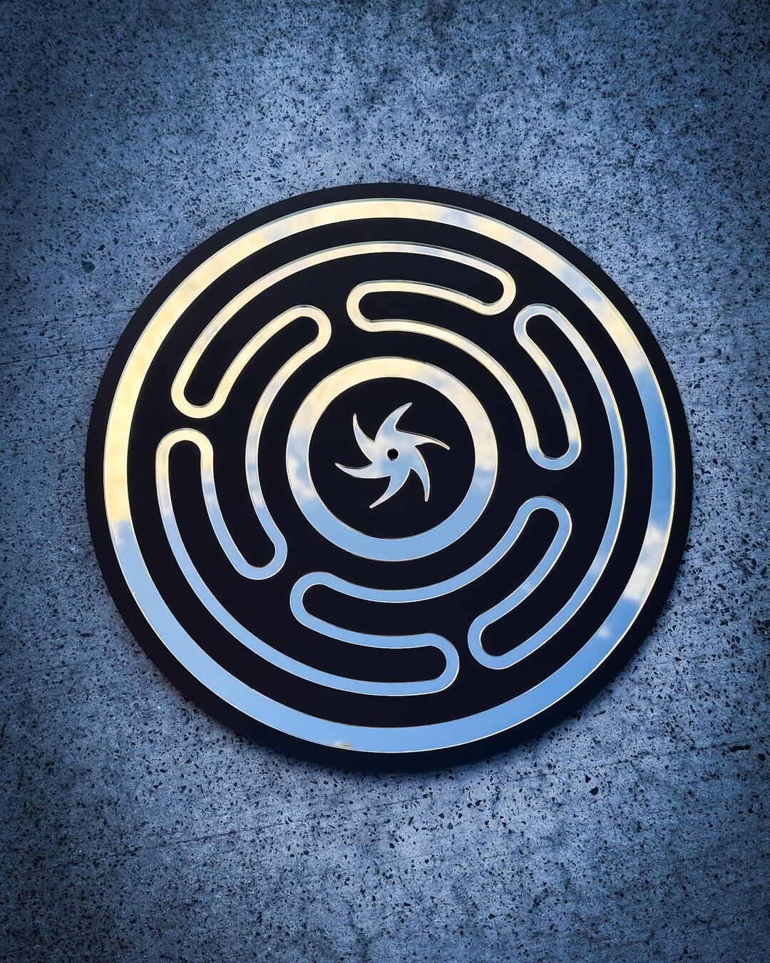 Hecate Wheel Sigil Wall Art – Mirror Acrylic | Witchcraft Gothic Altar ...