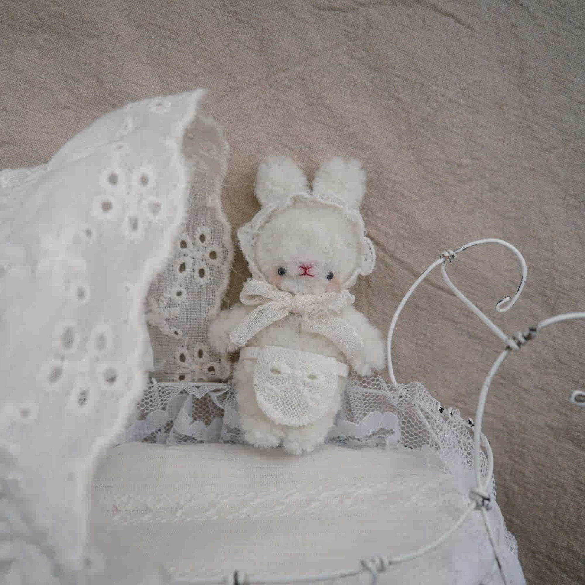 Miniature Wool Bunny, Dollhouse Decoration, BJD Doll Accessory - Etsy