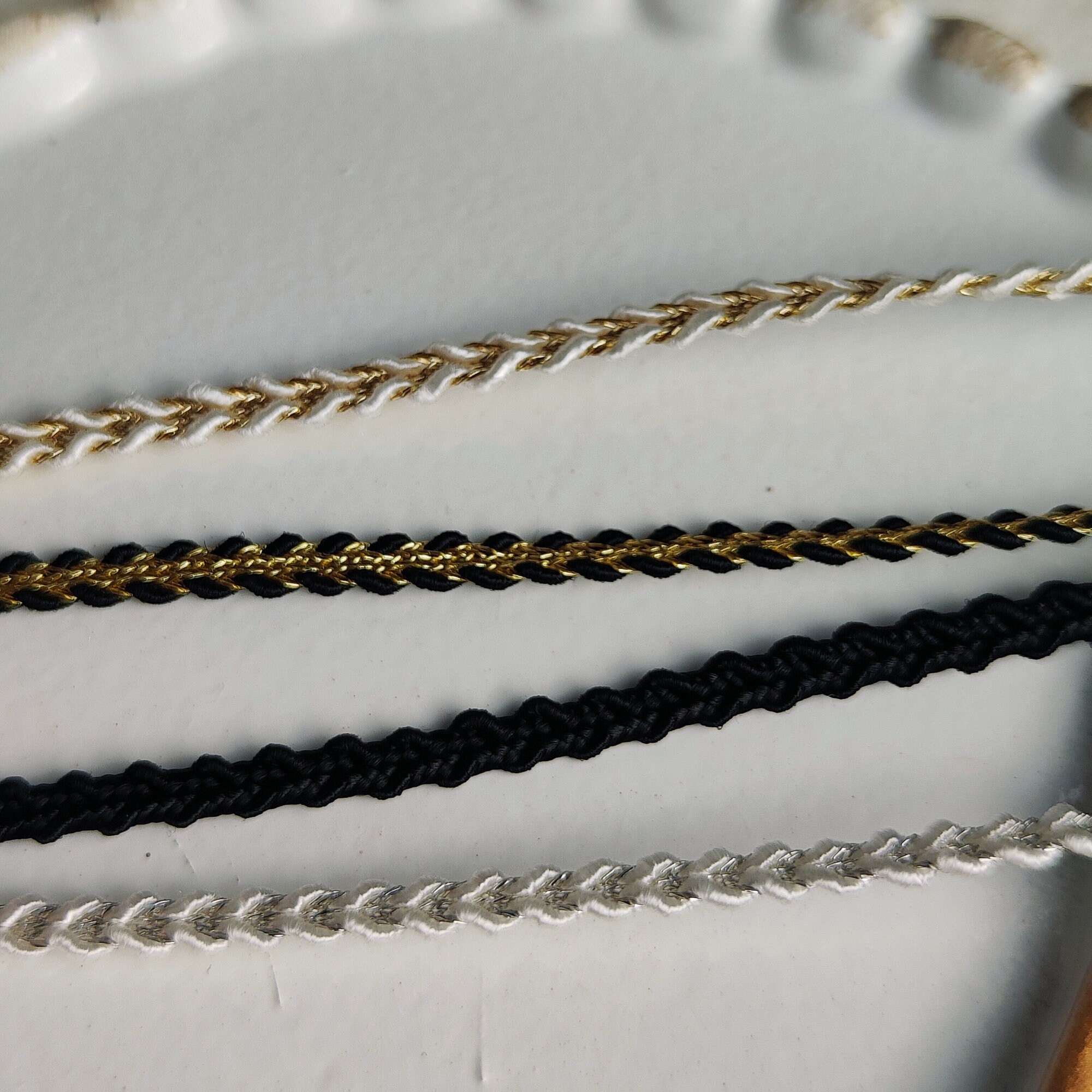 2 Yards 3mm/0.12 Tiny Gold and Silver Braid Trim Lace - Etsy