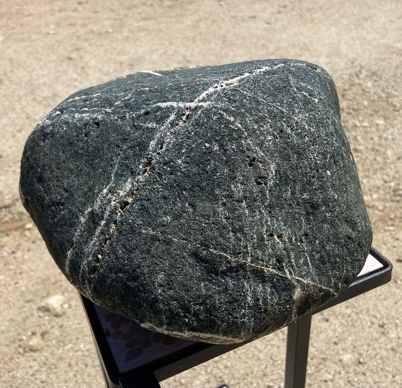 BASALT VULCAN'S PILLOW Lava Rock, Volcano, Landscape, Terrarium, Pond ...