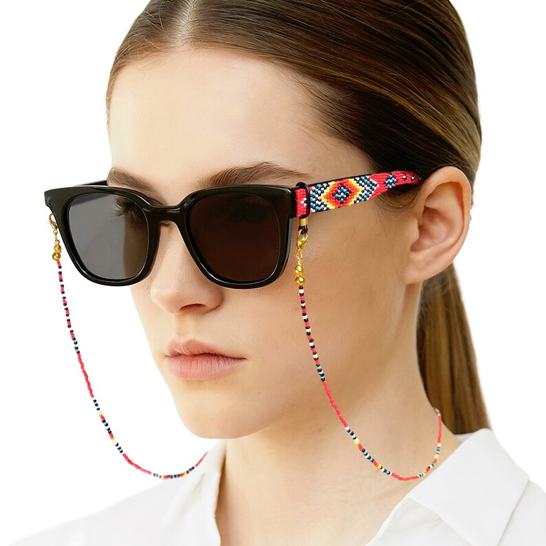 Native American Red Petal Pattern Handmade Beaded Sunglasses Chain ...