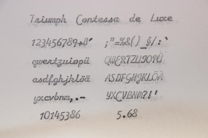 Cursive Triumph Adler Contessa Deluxe Made in Germany Beautiful Orange ...