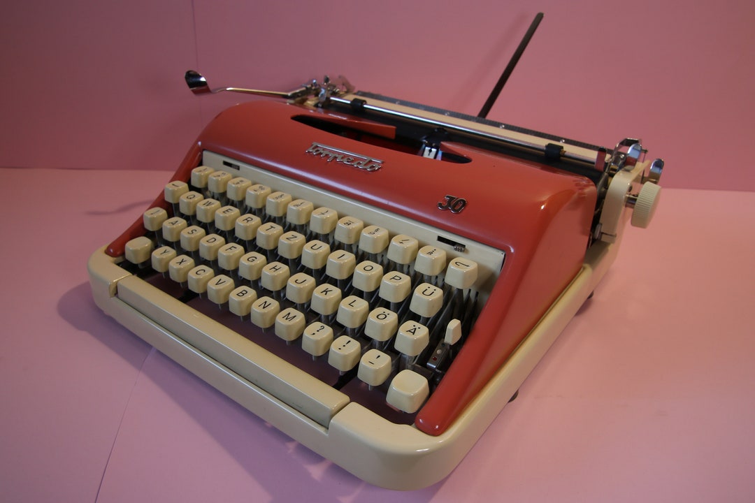 Vintage Torpedo 30 Typewriter, Salmon & Cream, Restored - Etsy