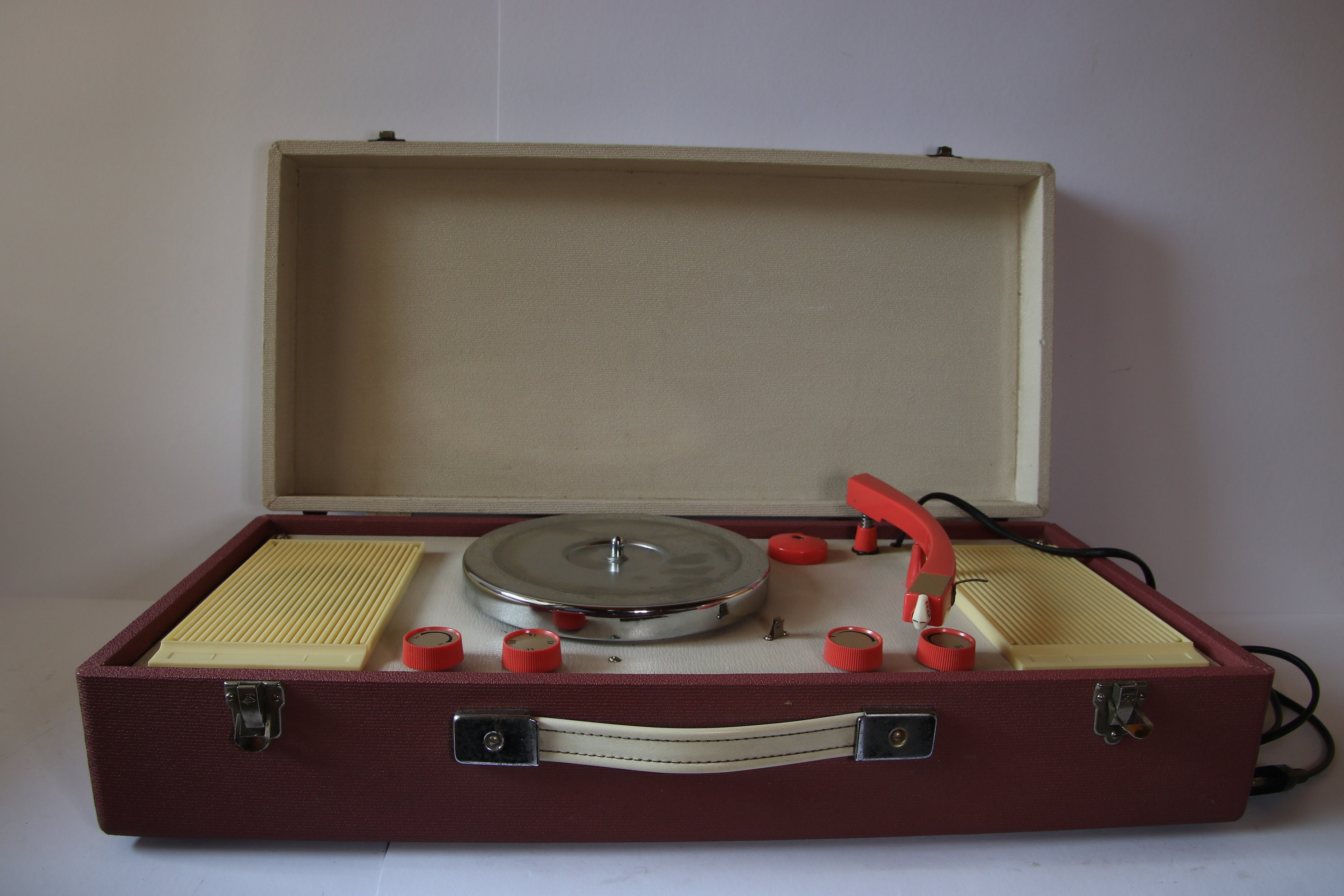 Vintage Mariner Fujiya Record Player – 1960s Turntable, Japan - Etsy