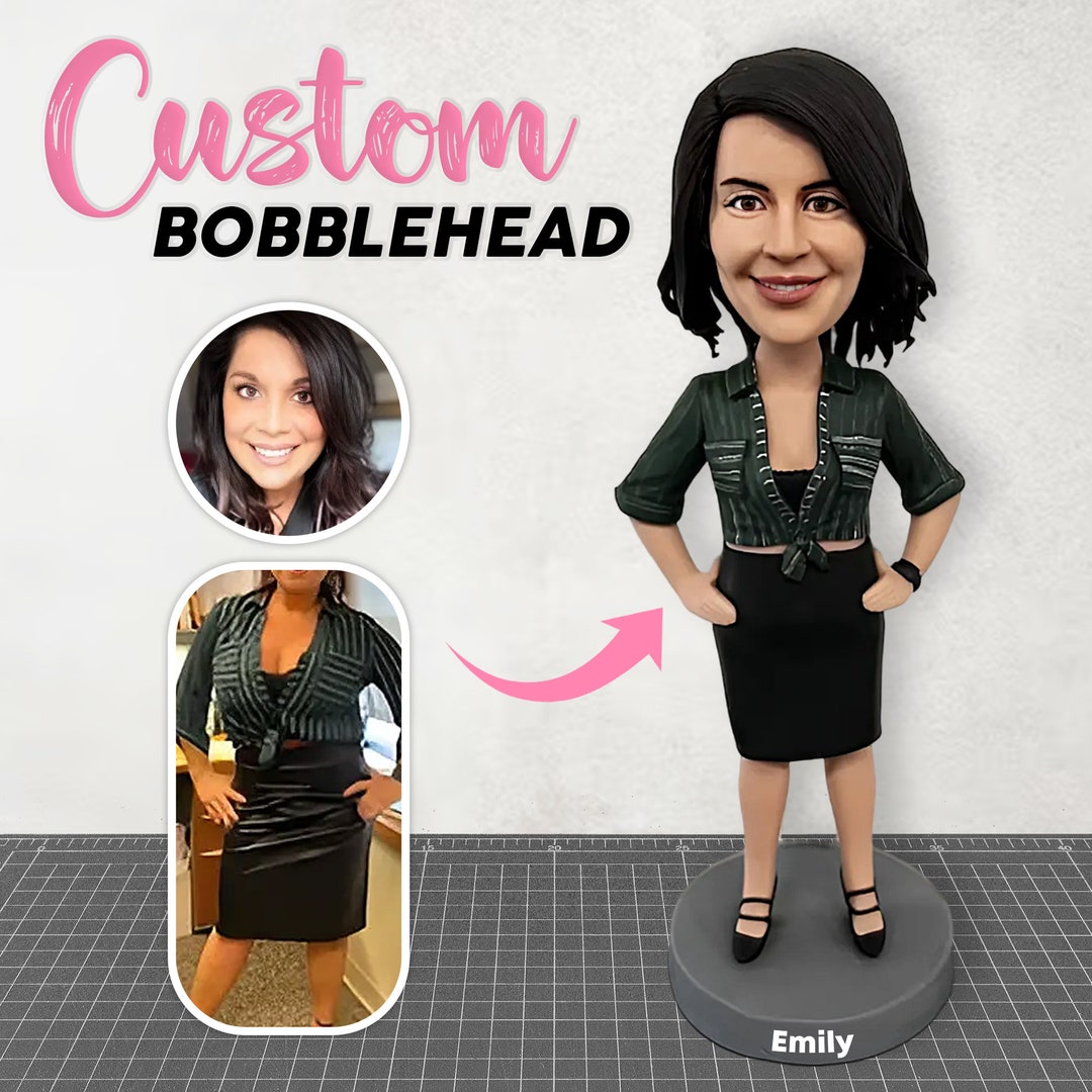 Custom Bobbleheads Casual Woman, Fully Customizable Bobbleheads for ...