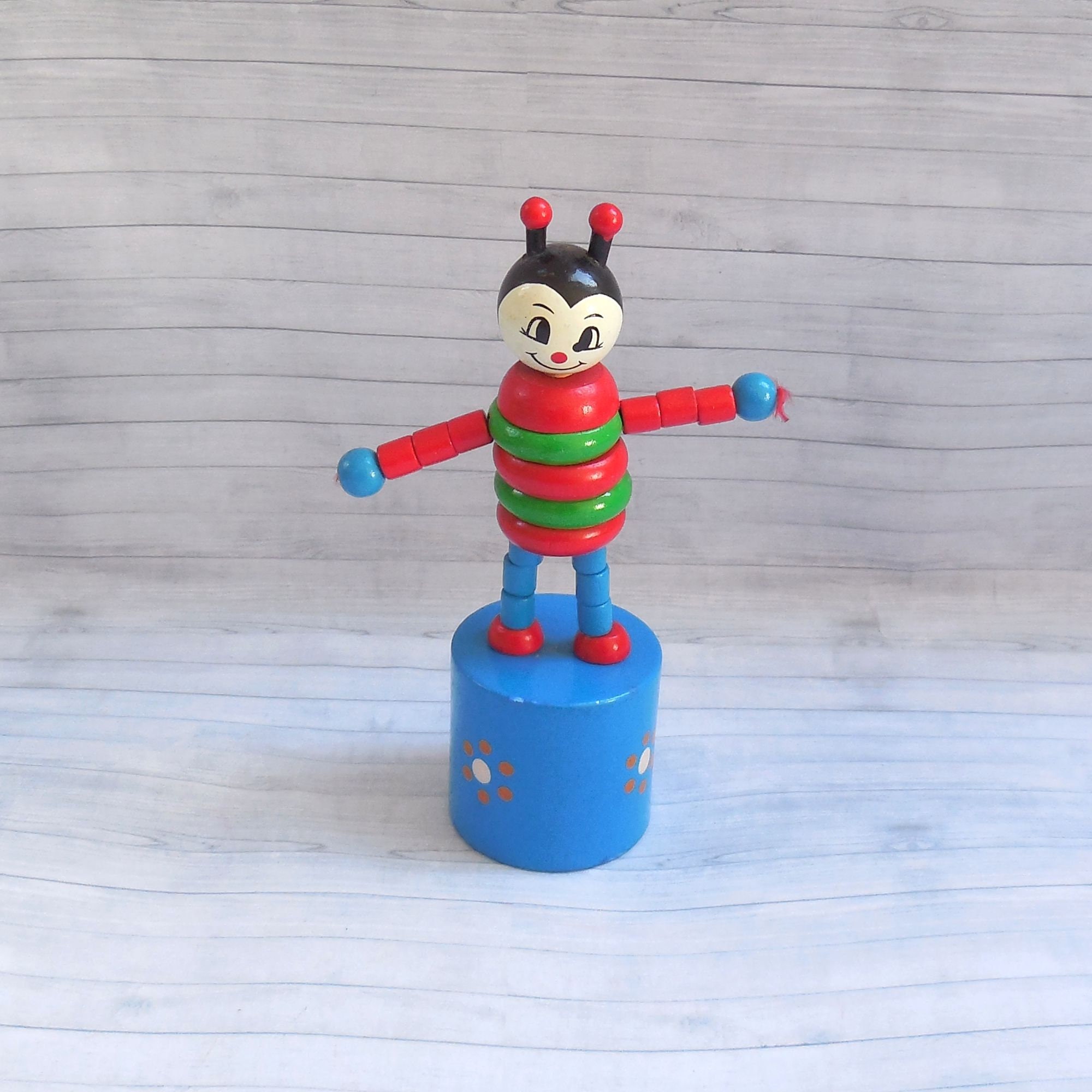 Push Puppet Bugs Ladybugs Spider Beetle Push up Toy Press Novelty ...