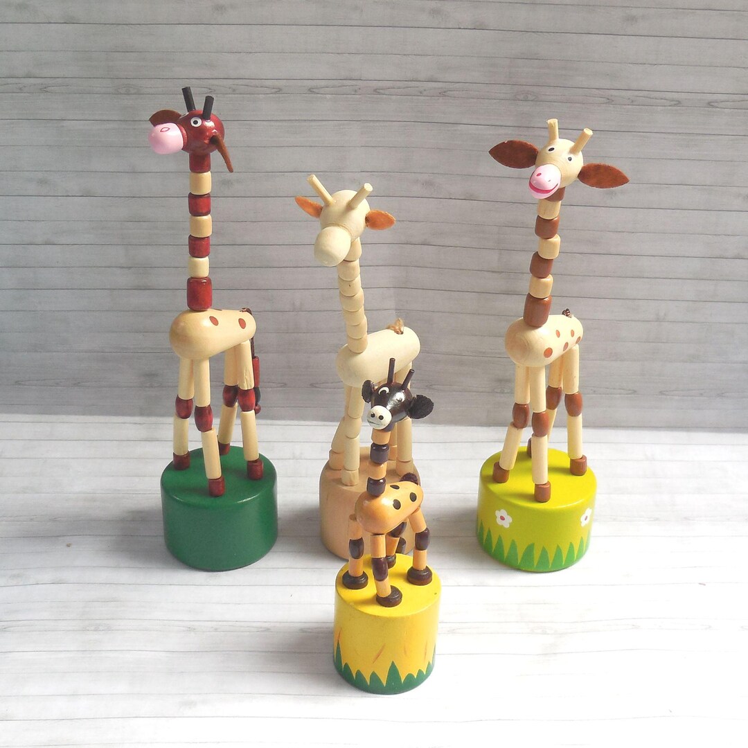 Tall Jiggling Giraffe Push Puppet - Press up Toy - Wakouwa Wood ...