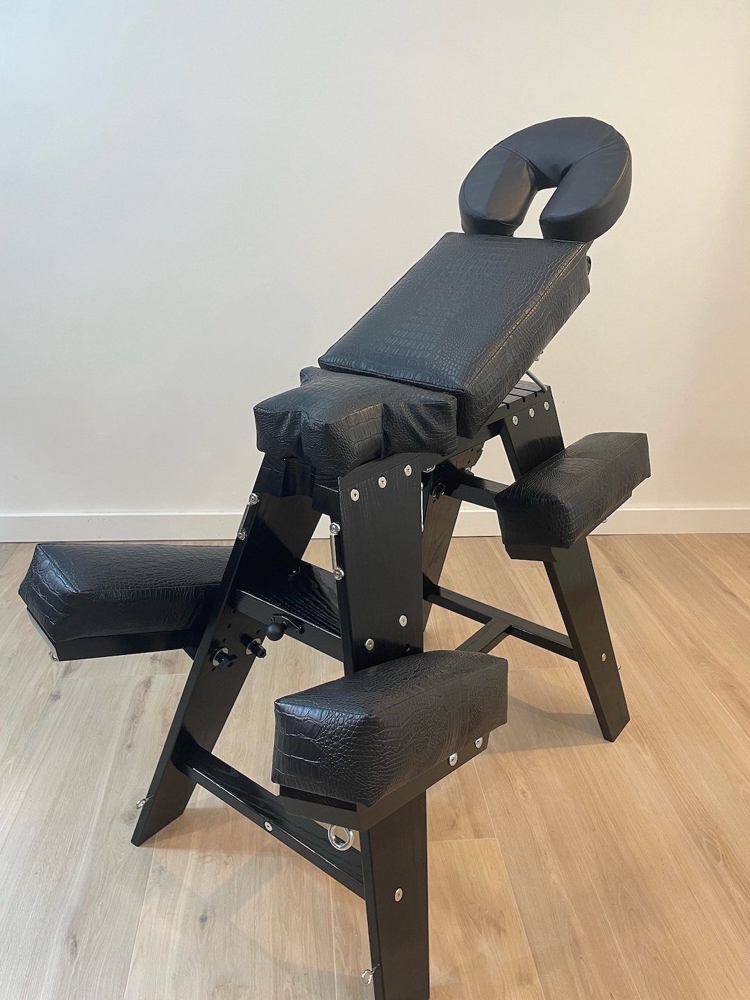 Custom Luxury Hardwood Bench BDSM Playroom Furniture Bondage Table Toy ...