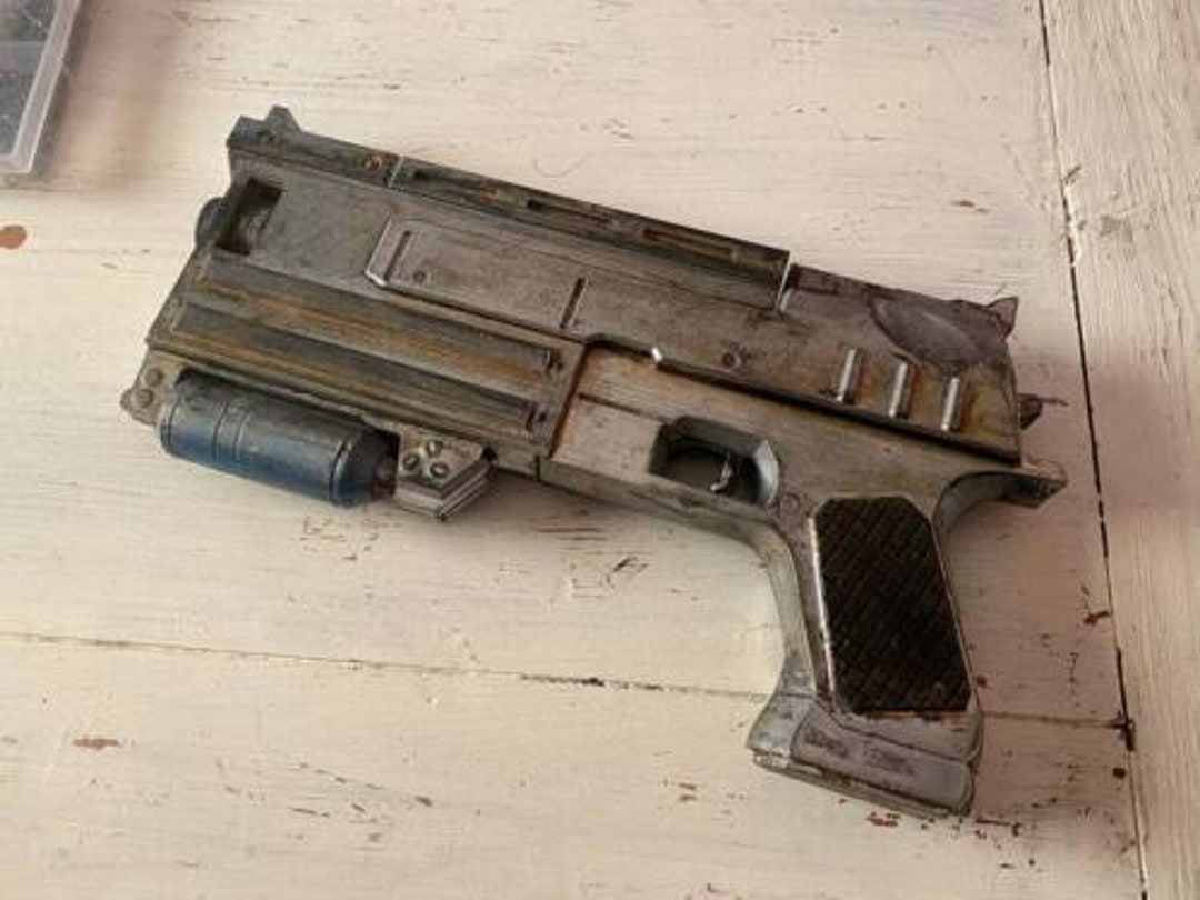 Fallout 10mm Pistol Gun Replica Prop 1:1 Scale TKP 163 - Etsy