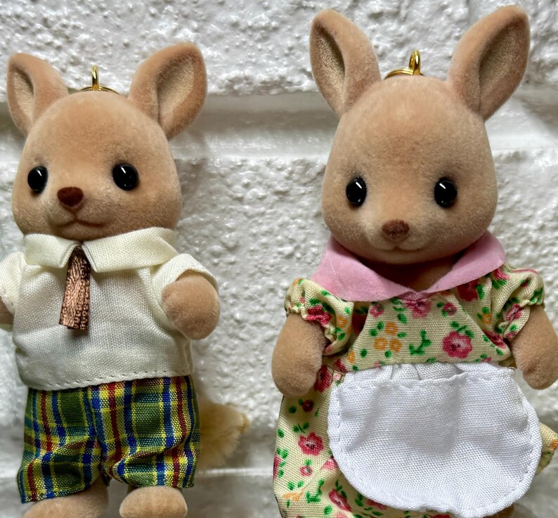 Calico Critters Bag Charm / Keychain, Car Mirror Accessory, Tree ...