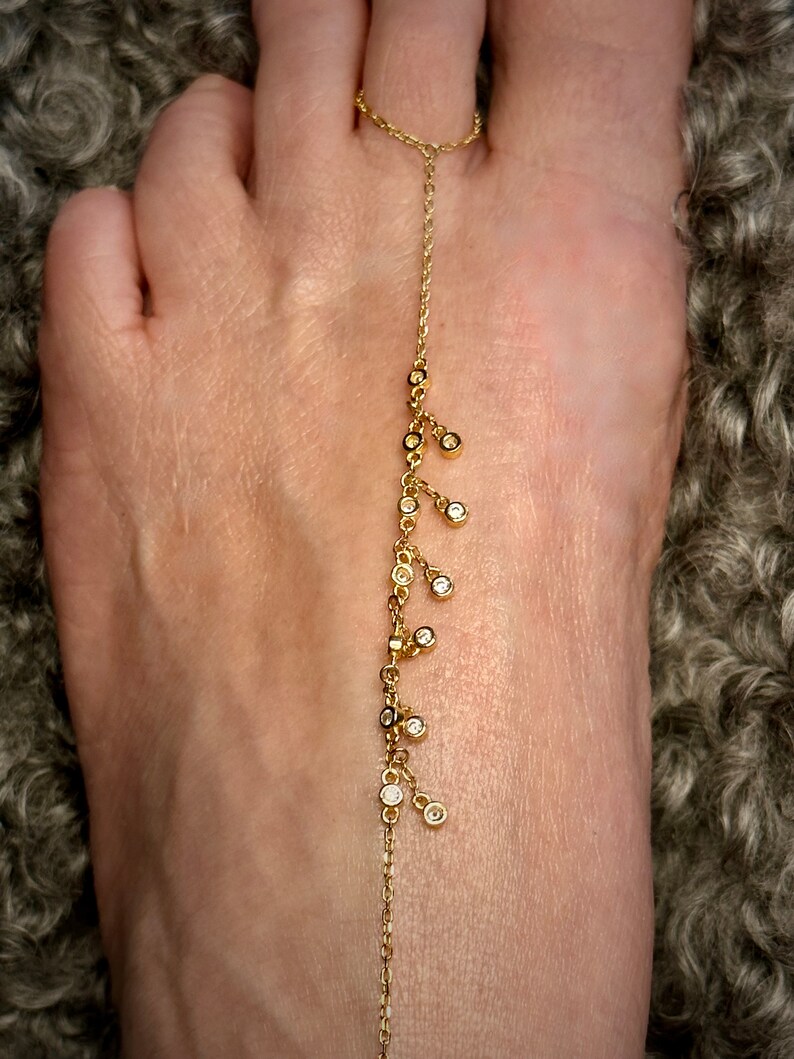 THE SHAKER Barefoot Gold Anklet - Etsy
