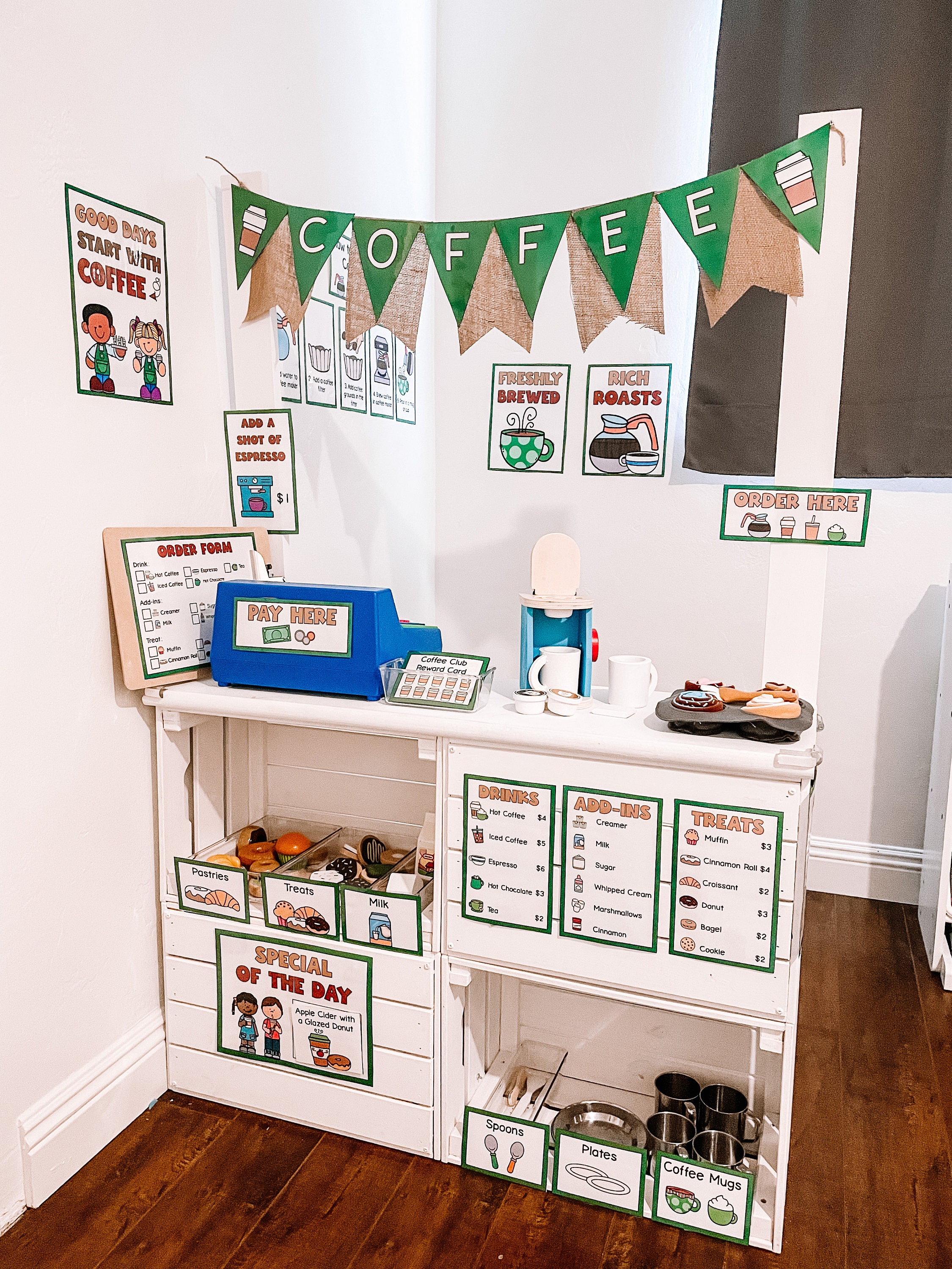 Coffee Shop Dramatic Play Center / Pretend Play / Elementary School ...