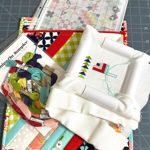 Cross Stitch Project Bag | Quilted Patchwork Zipper Bag for Travel ...