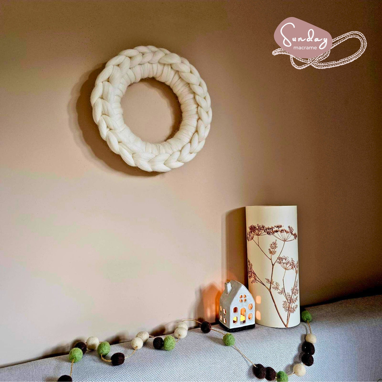 Christmas Chunky Wool Roving Wreath, Knit Advent Wreath or Table ...