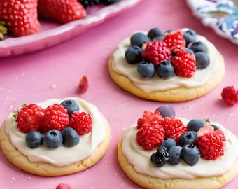 Crumbl Cookie Inspired Magnets Made of Polymer Clay. Each Cookie is ...