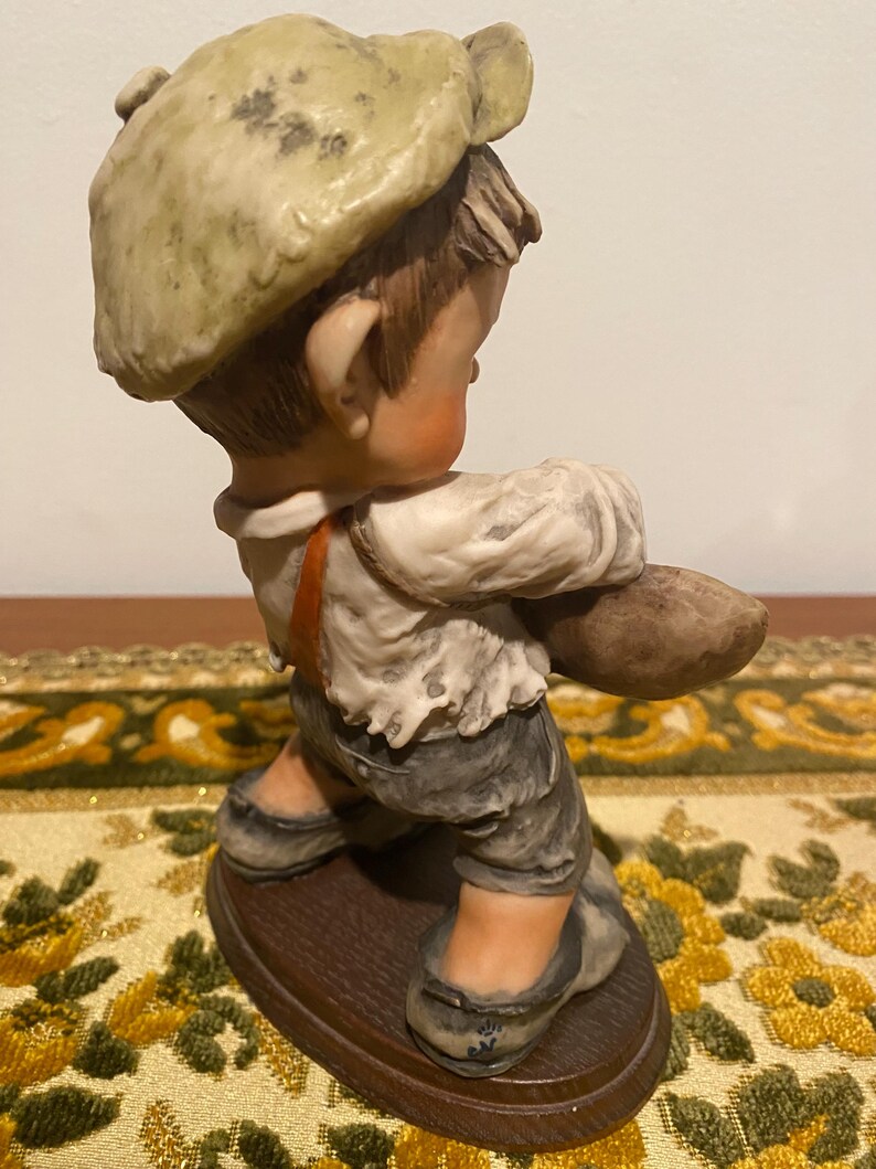 Giuseppe Armani Gulliver's World Figurine Boy Playing Spoon Guitar - Etsy