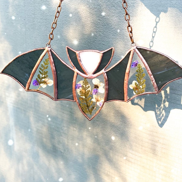Bat Flower - Etsy