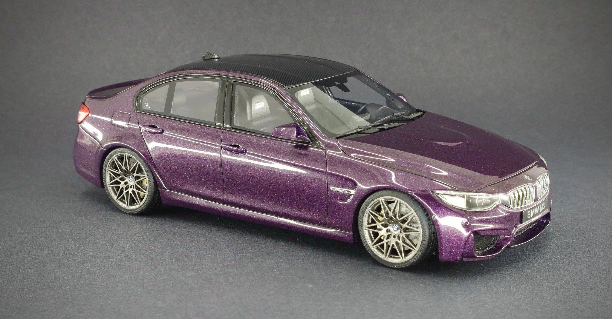Kitbox/pzy 1/24 BMW (F80) M3 Daytona Violet Handmade Model Display Kit ...