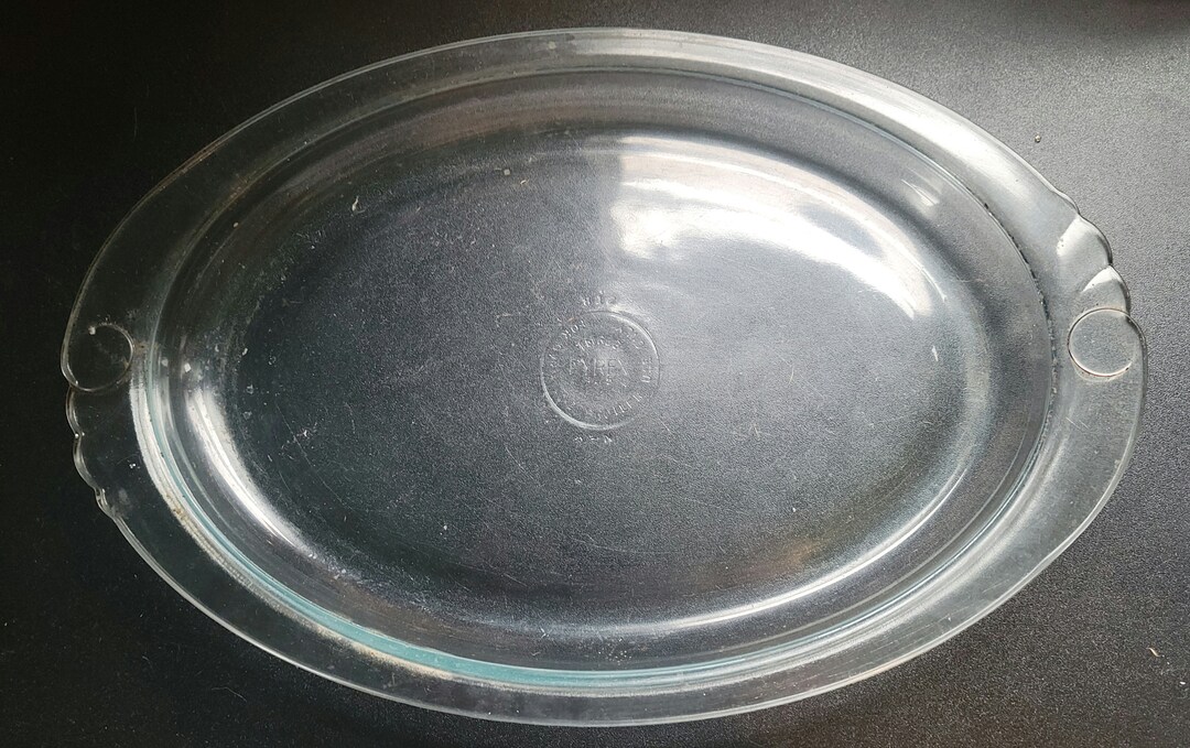 Vintage Pyrex Platter - Etsy