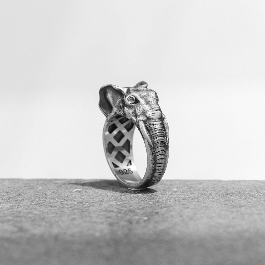 Silver Elephant Ring, Mens Animal Band Ring, Engraved Vintage Ring ...