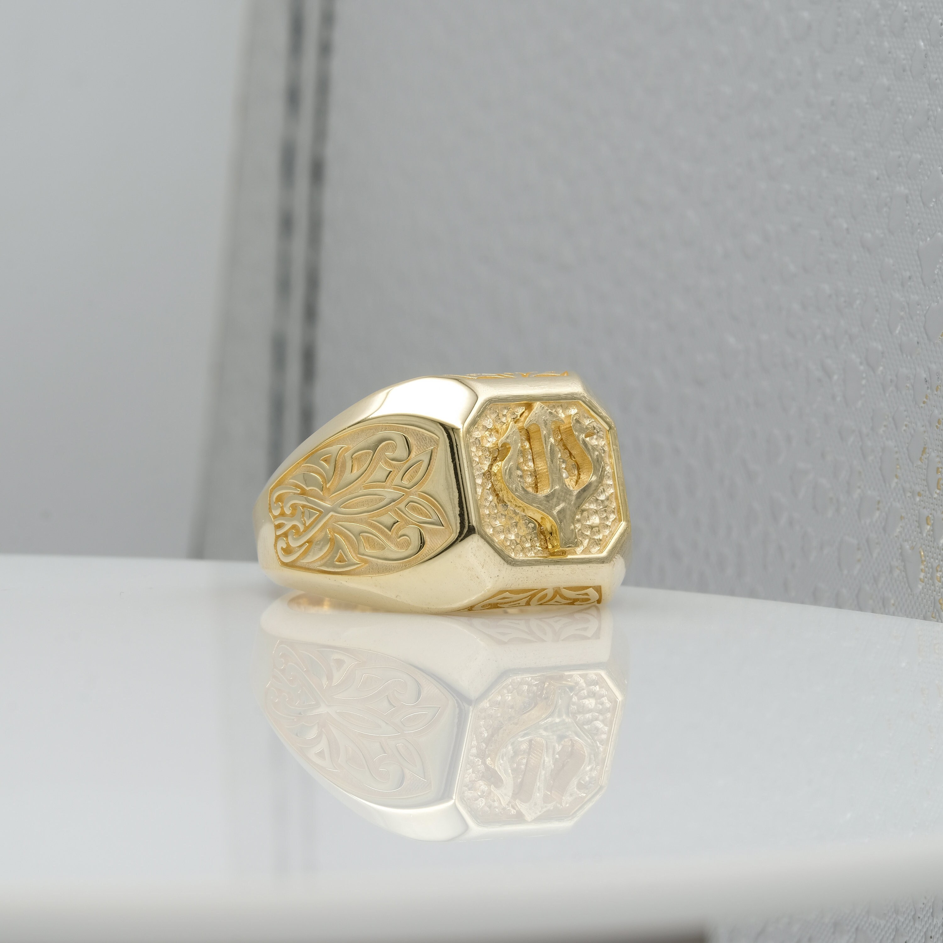 18k Gold Trident Ring 14k Trident Signet Ring Solid Trident Signet 14k ...