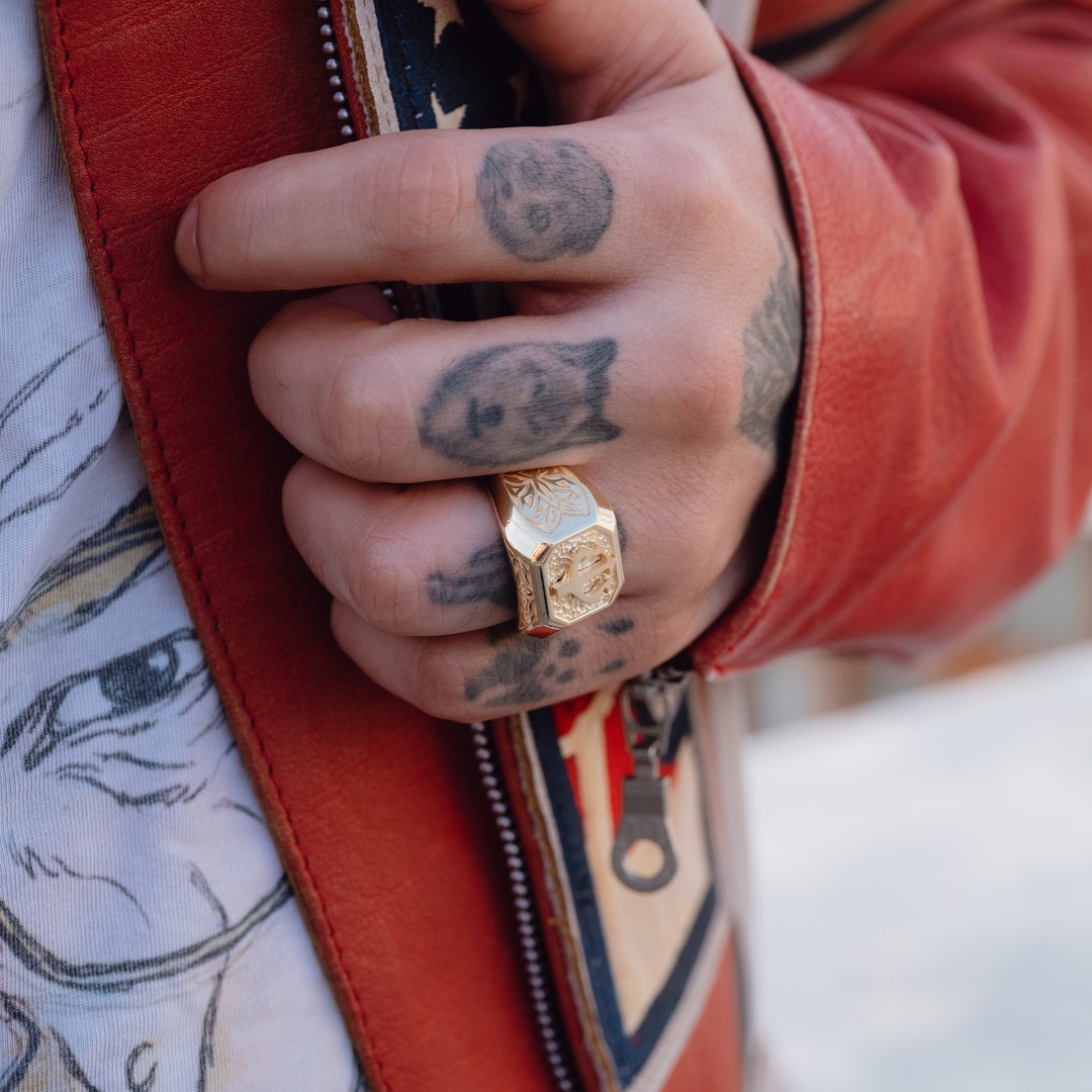 18k Gold Trident Ring 14k Trident Signet Ring Solid Trident Signet 14k ...