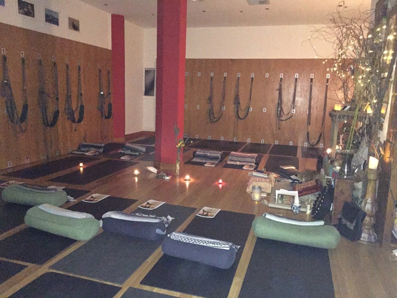 Iyengar Yoga Wall: 12 Stations, Oak Wood (pick up Only) - Etsy