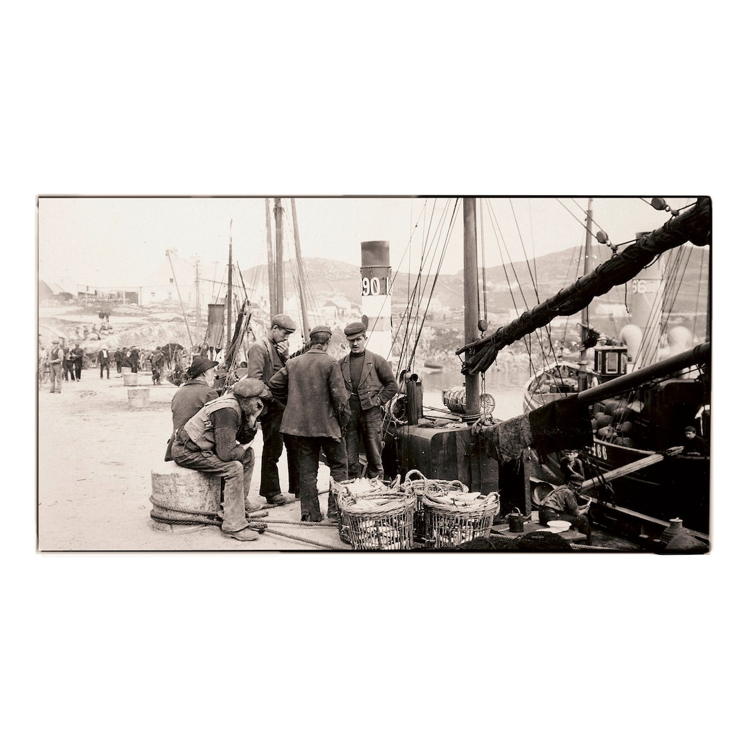 Work in the HARBOUR ... 6 Vintage Photos of Life Betwen 1890-1920 ...