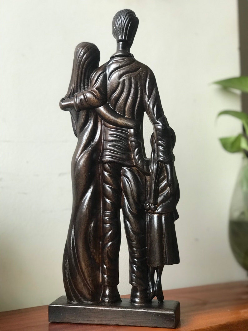 Personalized Family Sculpture Gift - Wooden Family Statue for a Big ...