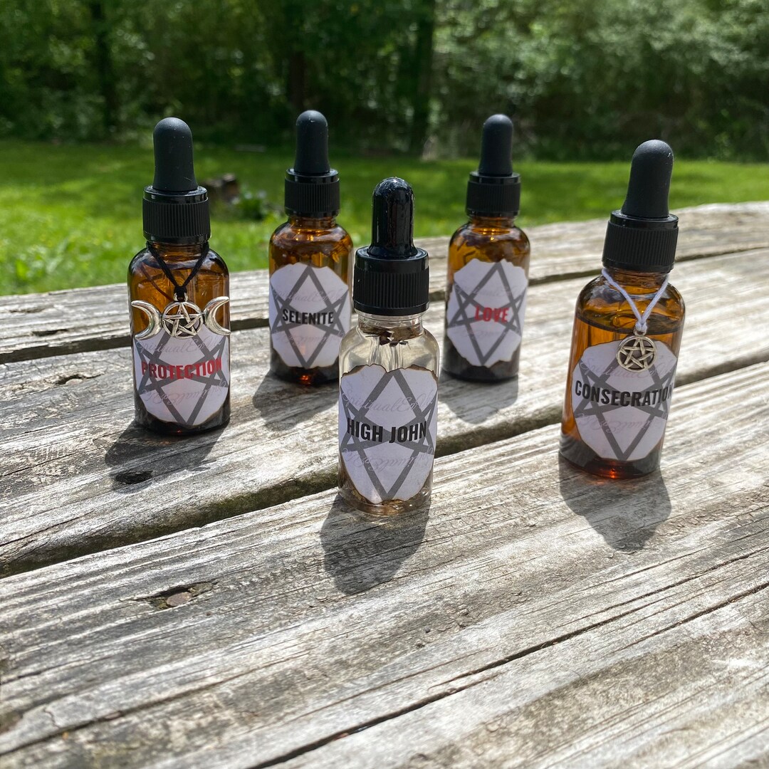Anointing Oil, Ritual Oil, Protection, Consecration - Etsy