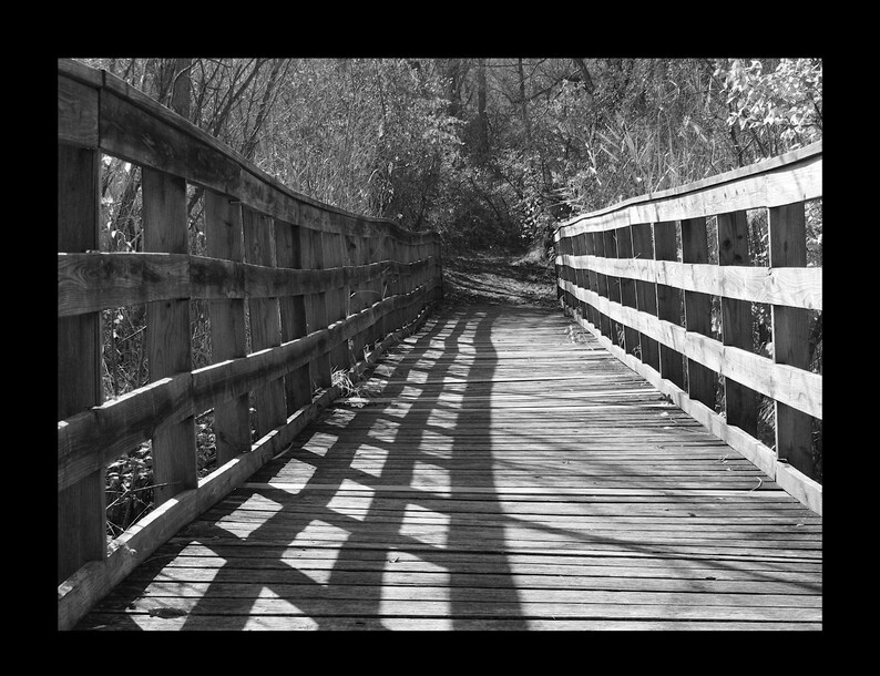 Black and White Bridge Printable Wall Art - Etsy