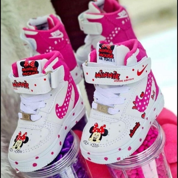 Minnie Mouse Converse - Etsy