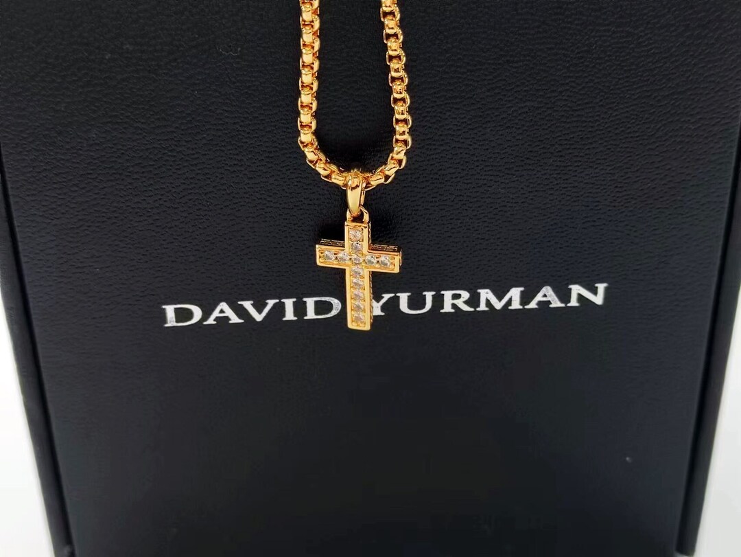 Men's Cross Pendant 23mm Gold Diamond Pendant DY Necklace original Box ...