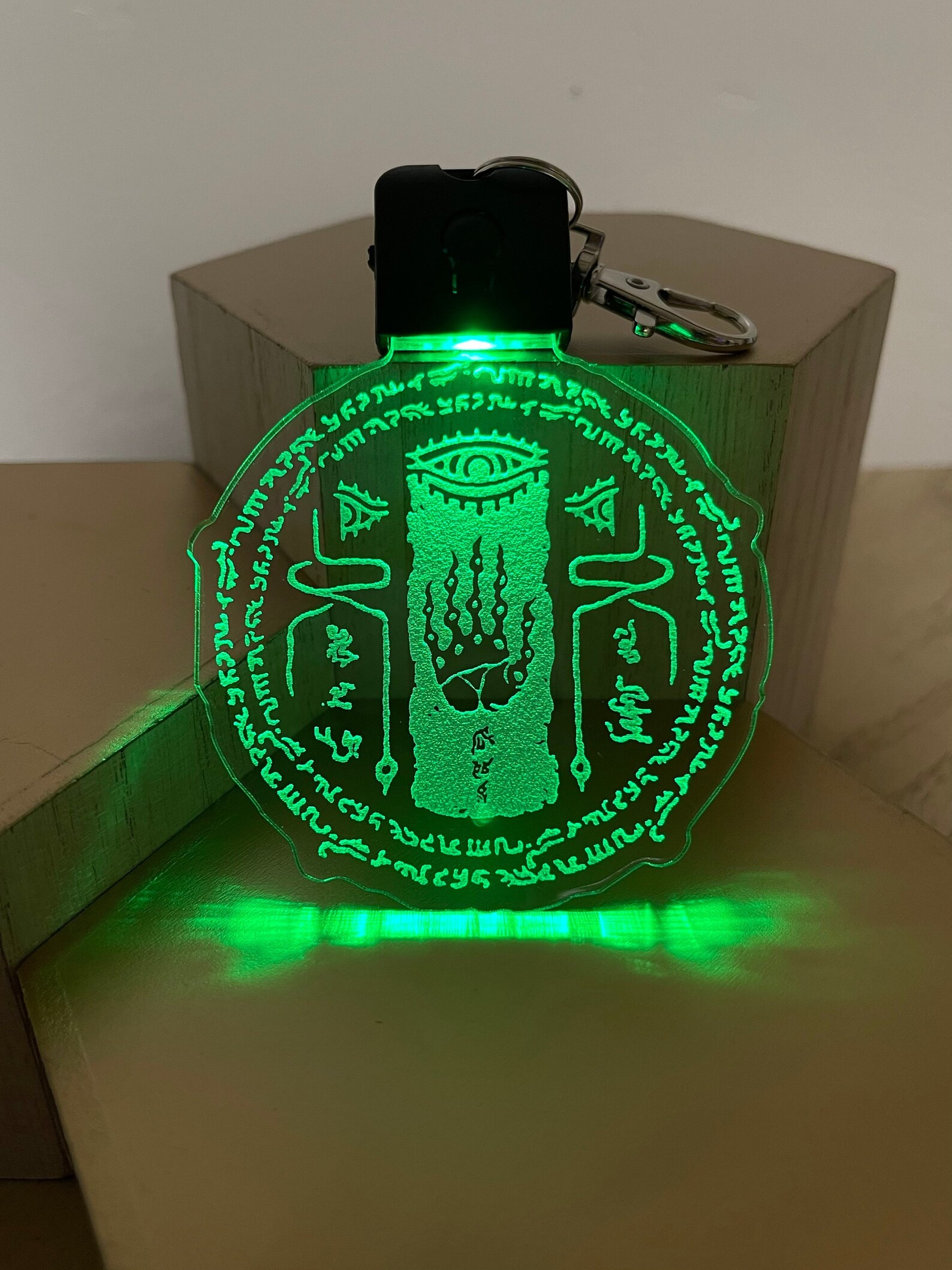 The Legend of Zelda Tears of the Kingdom Zonai Shrine Light up Keychain ...