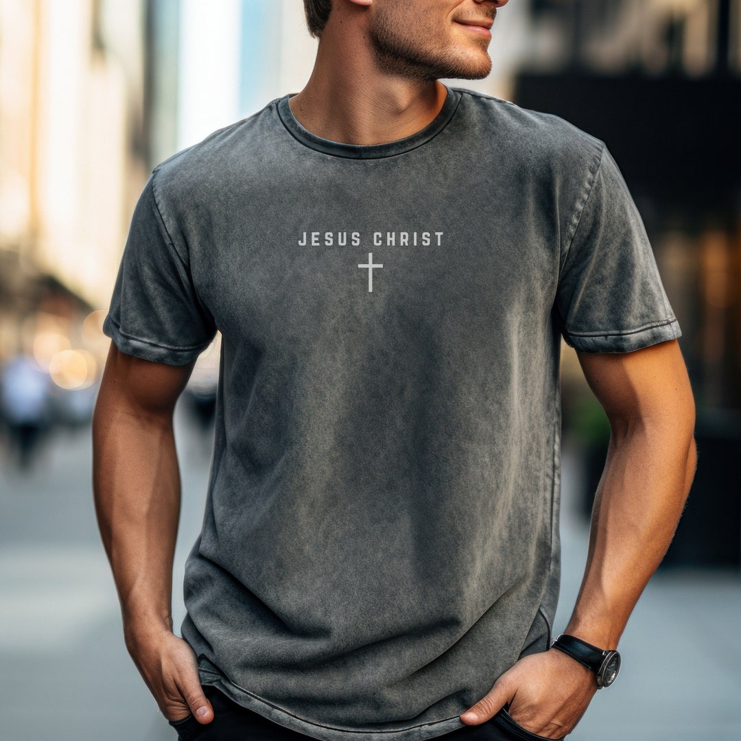 Mens Christian Merch Christian Streetwear Jesus is King Made to Worship ...