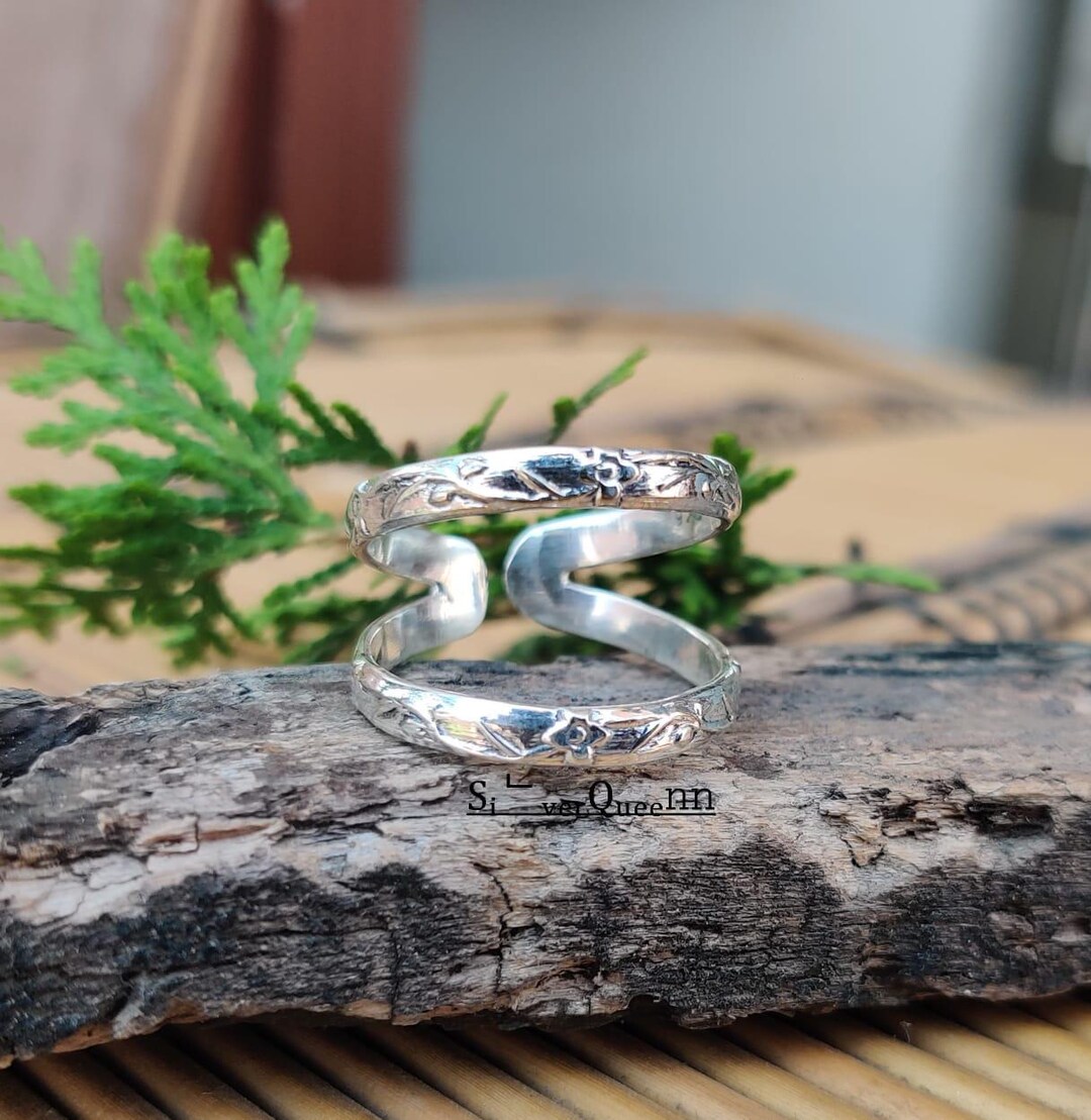 Solid 925 Sterling Silver Floral Ring: Handmade Dainty Flower Band Ring ...