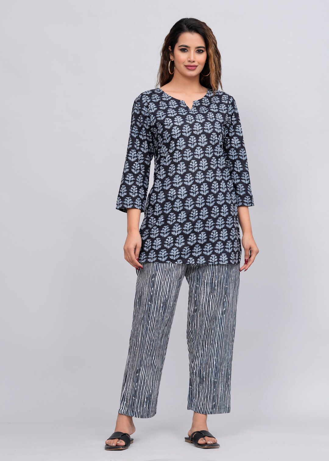 Indian Tunic - Black & White Printed Pure Cotton Night Suit Set for ...