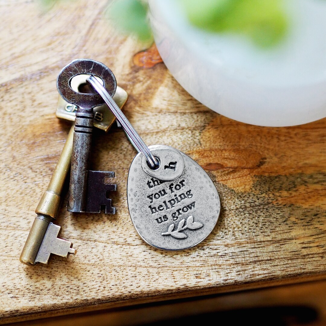 Thank You for Helping Me or Us Grow Keyring - Etsy