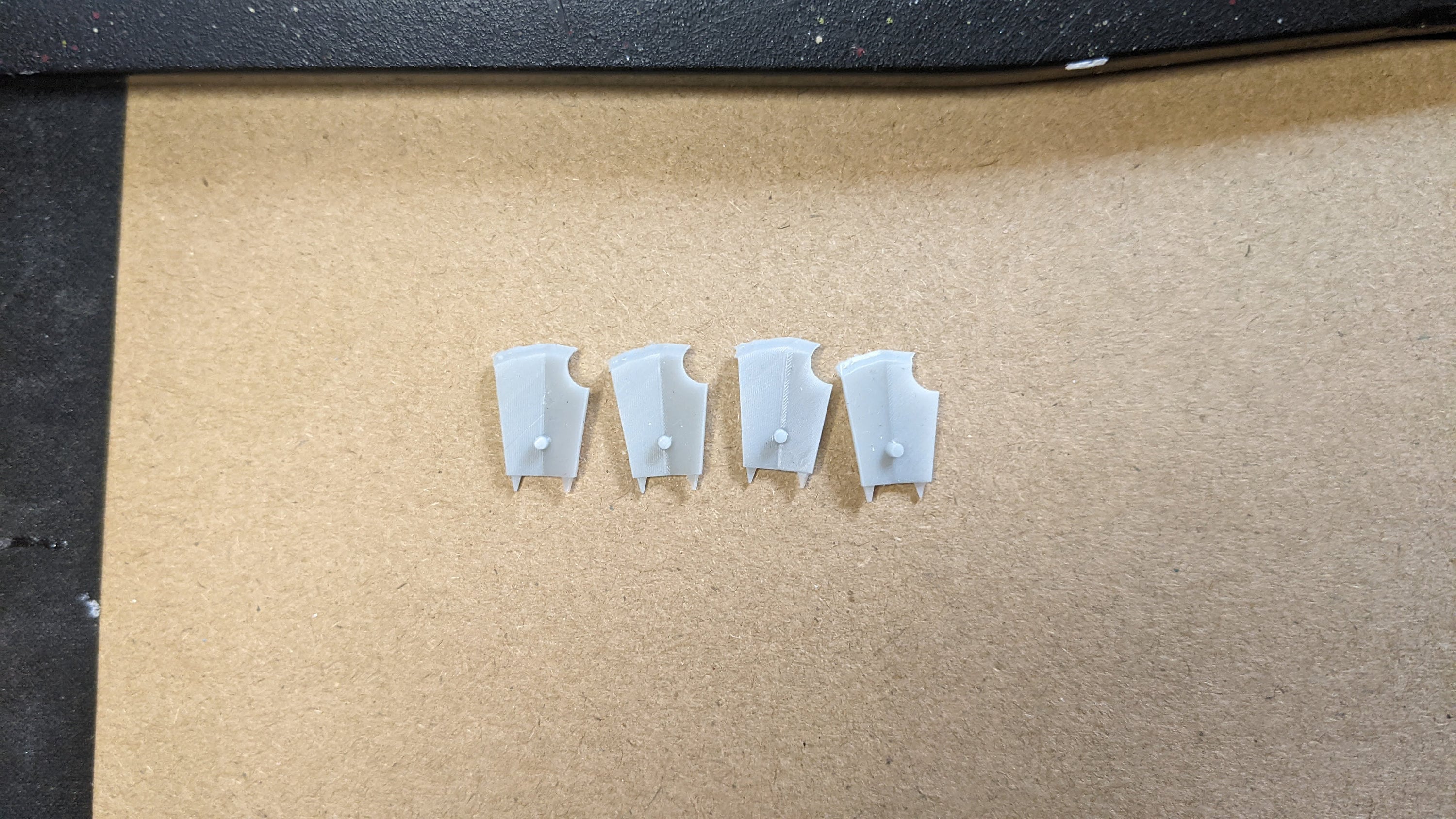 Uruk Shields MESBG, Isengard Lord of the Rings, 3D Printed 4 Pack - Etsy