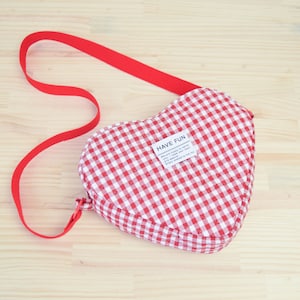 Gingham Quilted Heart Shaped Bag - PDF Sewing Pattern & Video Tutorial ...