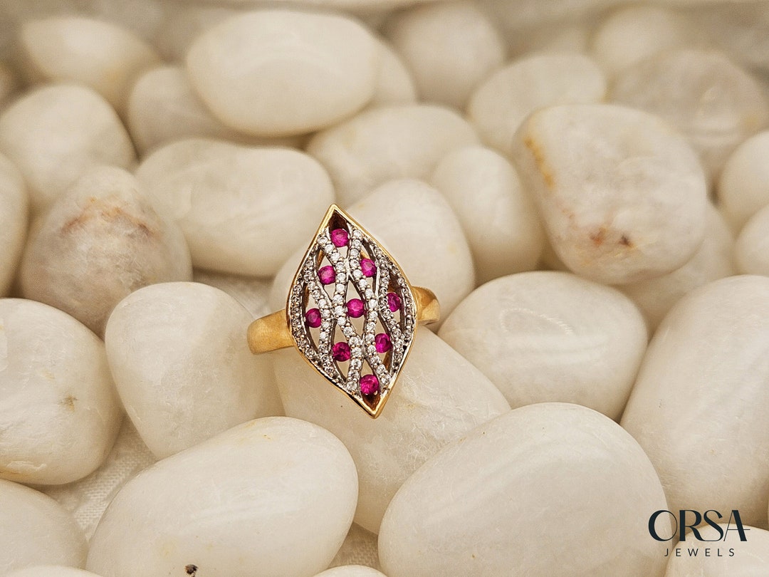 Antique Pink Round Lab Grown Diamond Engagement Ring | Solid Gold ...