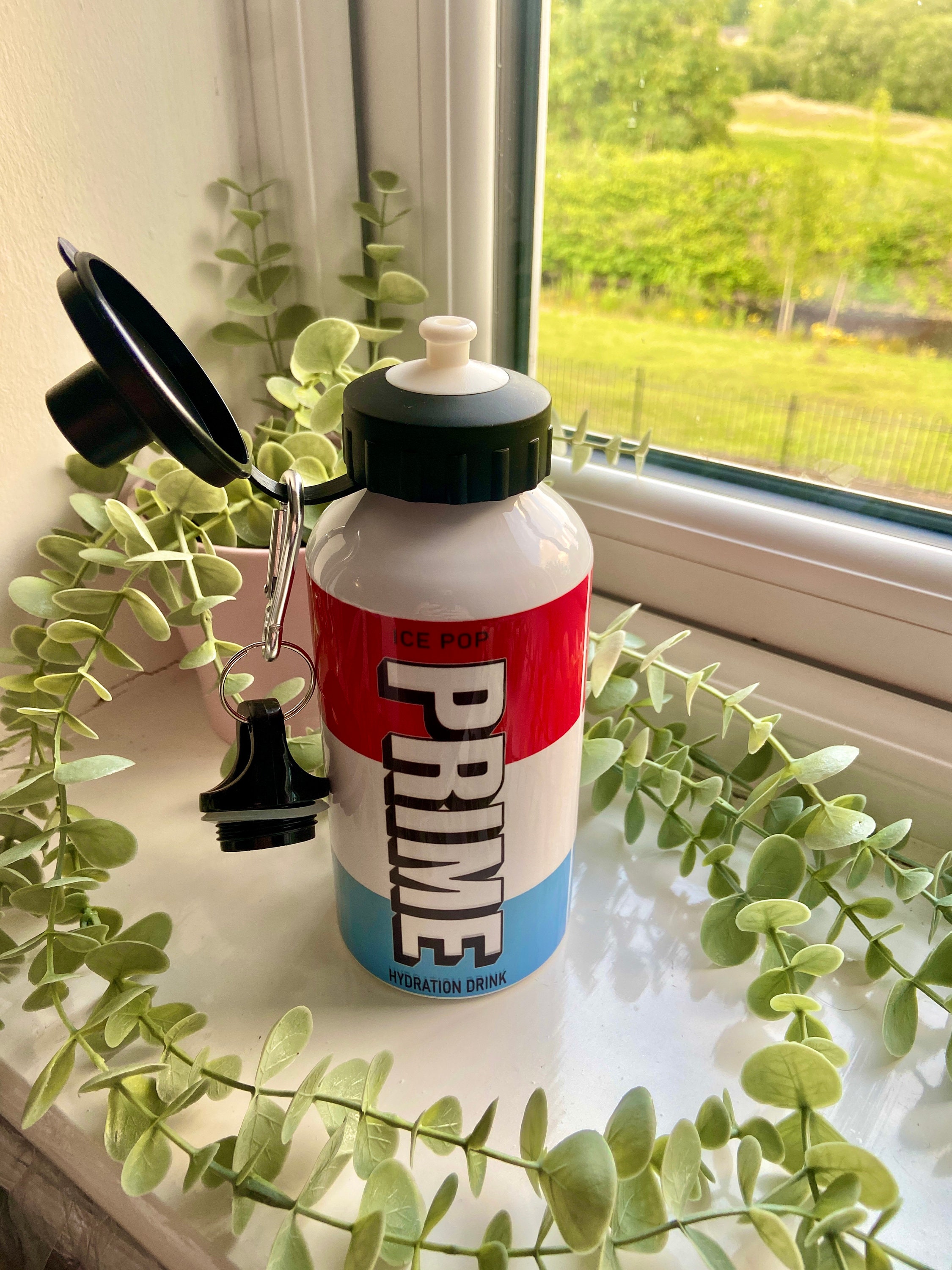 Prime Waterbottle/ Prime Hydration Waterbottle/ KSI and Logan Paul ...