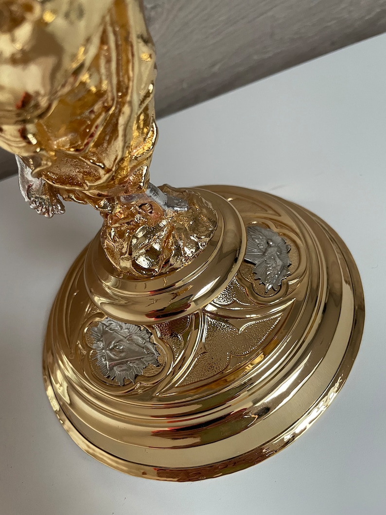 Antique 18th-century Monstrance: Handcrafted Gold & Silver Ostensorium ...