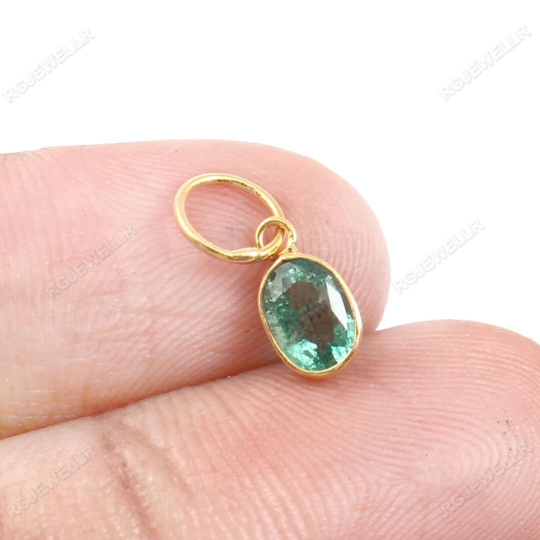 Handmade 18k Gold Emerald Charm: Dainty Oval Pendant - Etsy