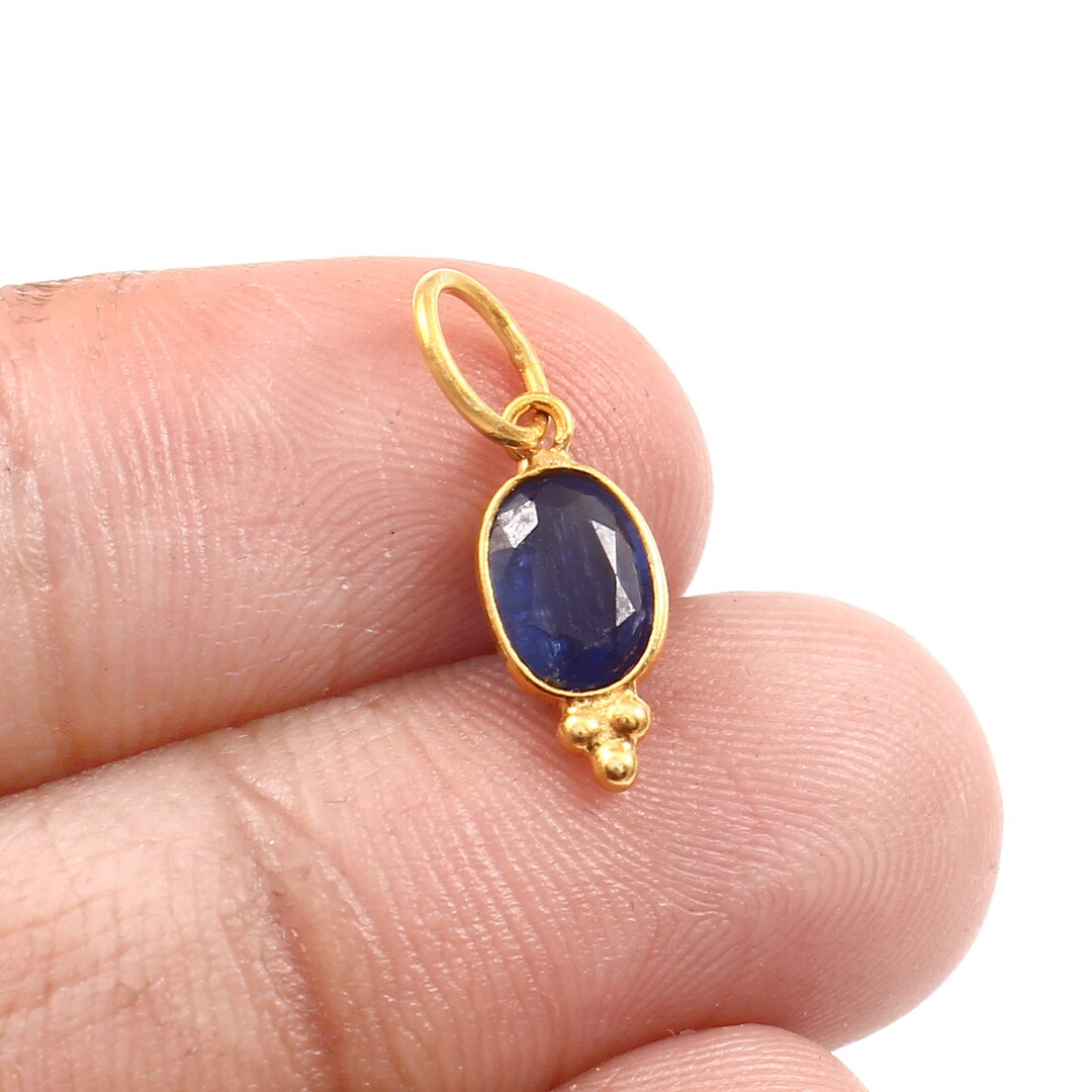 Handmade 18k Gold Blue Sapphire Charm: Dainty Gemstone Pendant - Etsy