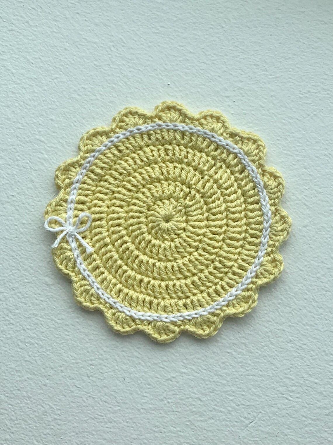 Set of 4 Handmade Crochet Coasters Tiny Cute Bow - Etsy