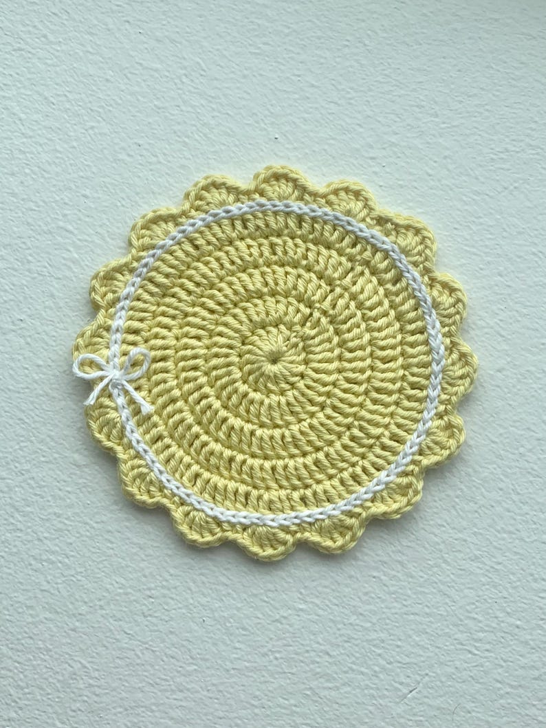 Set of 4 Handmade Crochet Coasters Tiny Cute Bow - Etsy
